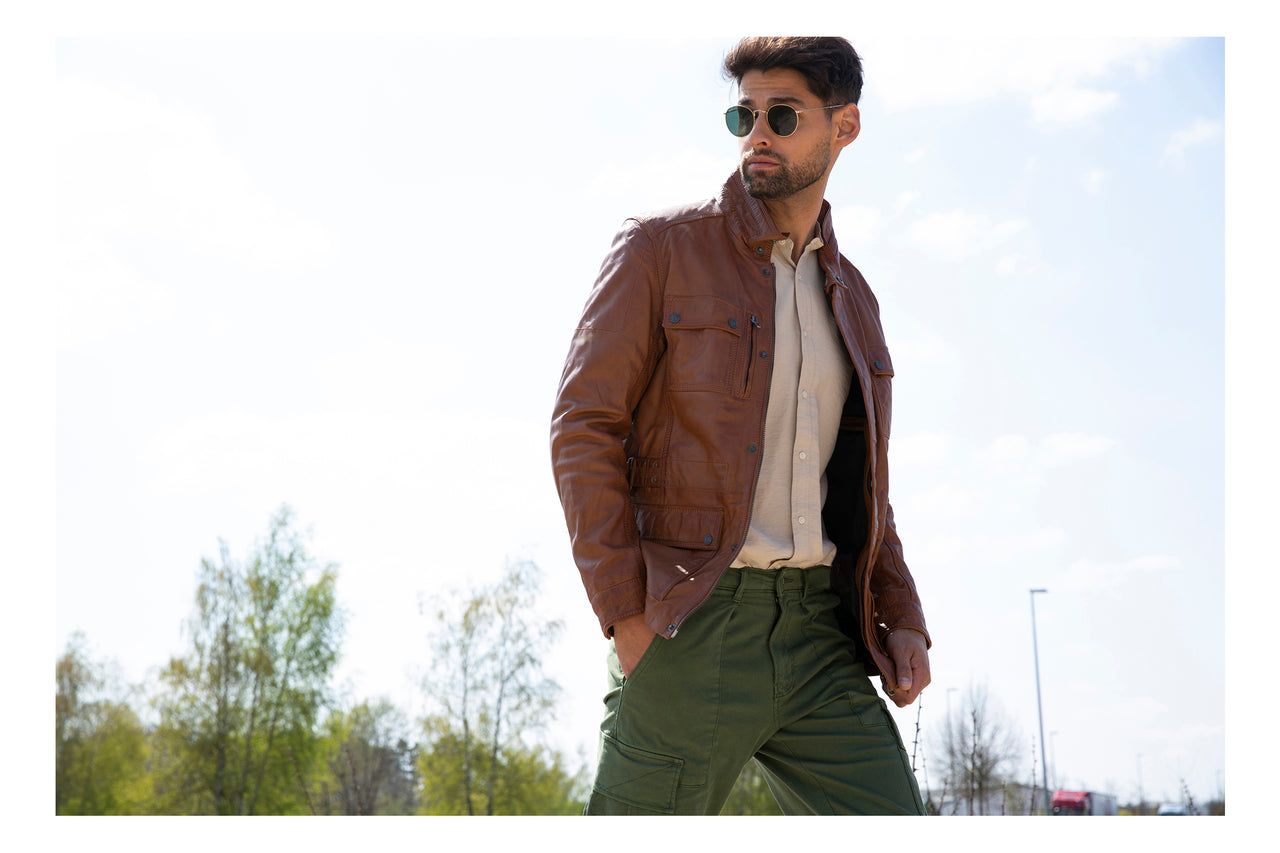 Shoppen Sie stilvolle Damen- und Herrenlederjacken bei CBL. Entdecken ...